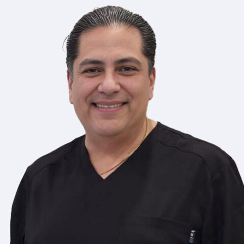 Dr. Sergio Madrigal - DentalKind